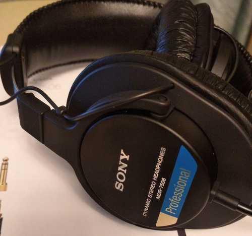 Наушники Sony MDR-7506