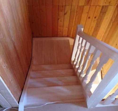 Лестница деревянная на заказ от производителя