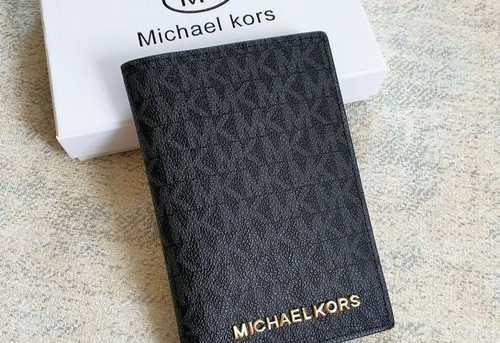 Обложка на паспорт Michael Kors натуральная кожа