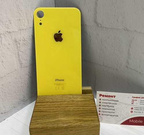 Заднее стекло на iPhone Xr (Yellow)