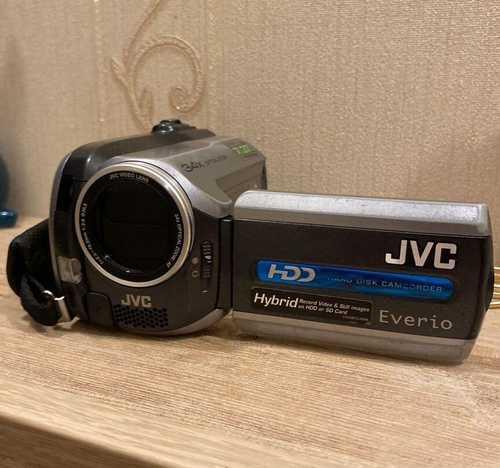 Видеокамера jvc