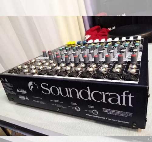 Микшерный пульт "Soundcraft EPM 8" б/у