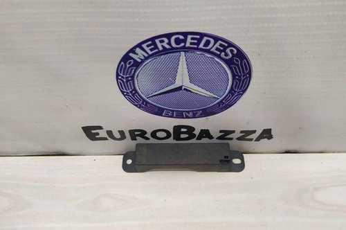 Антенна KeyLess Go Mercedes W221