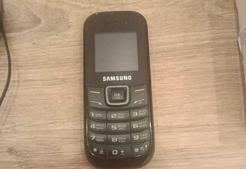 Samsung Keystone 2 GT-E1200M