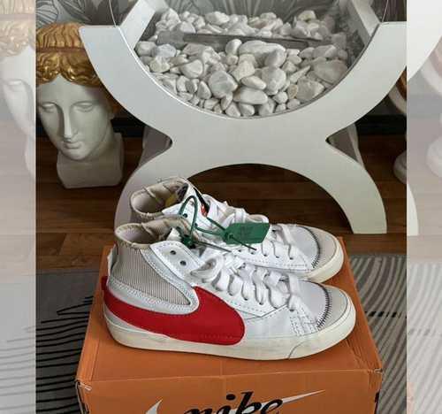 Nike blazer mid 77 jumbo