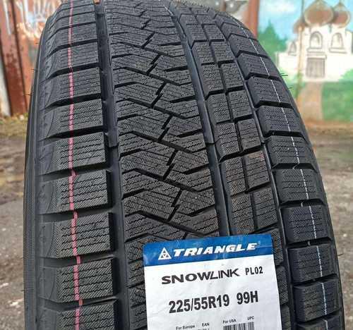 Triangle PL02 225/55 R19 99H