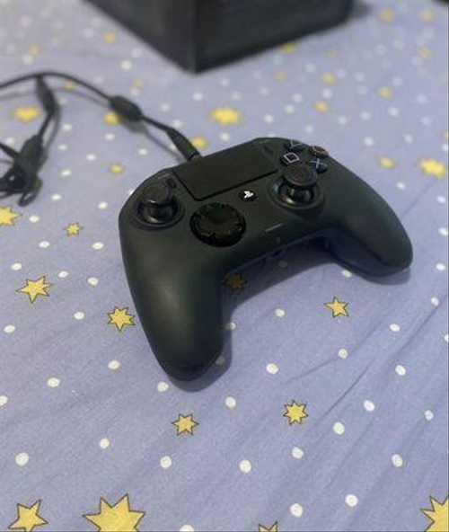 Nacon Revolution Pro Controller