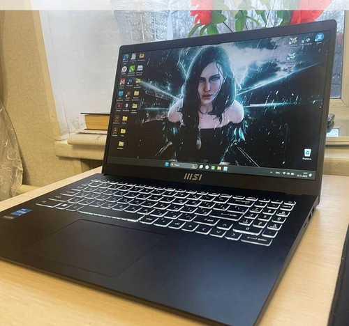 15.6" MSI Modern 15 B12M-211RU, Core i3, RAM 8 ГБ, 256 ГБ, Intel UHD Graphics