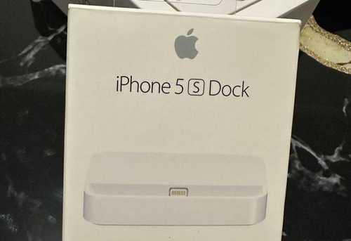 Apple iPhone 5 s dock