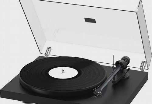 Pro-Ject Debut III DC MattBlack