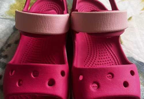 Сандалии Crocs c13 для девочки