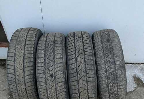 Pirelli Winter Sottozero 3 205/60 R17