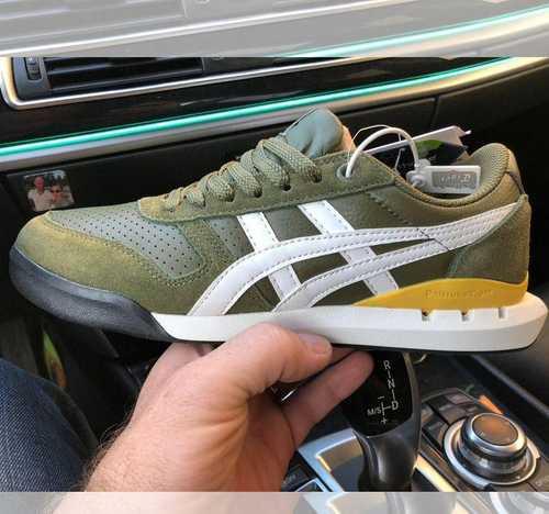 Мужские кроссовки Asics Onitsuka Tiger ultimate