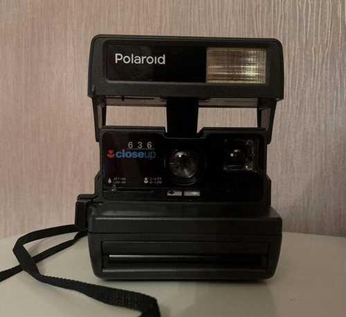 Polaroid 636 closeup instant camera