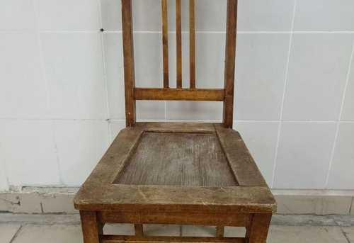 Антикварный старинный стул