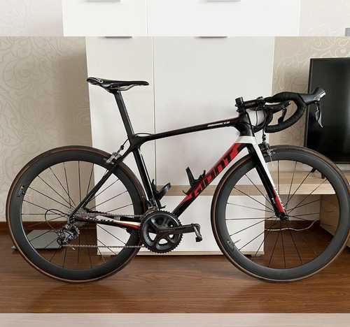 Giant TCR Advanced 2 M, Ultegra 6800