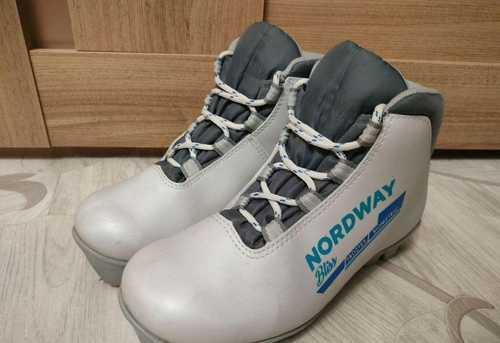 Лыжные ботинки 34 размер