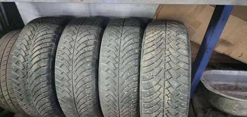 Bfgoodrich G-Force Stud 215/65 R16
