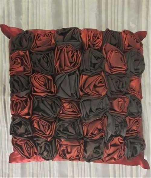 Наволочка декоративная с розами