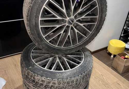 Колеса в сборе с дисками 225/50R17