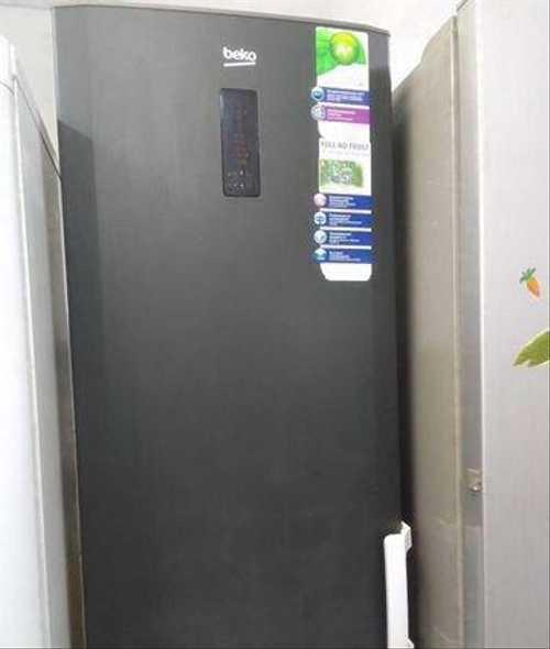 Холодильник б/у beko 200 см
