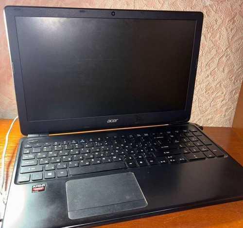 Ноутбук Acer Aspire E1-572G