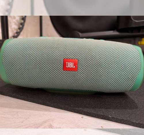 Колонка jbl charge 4