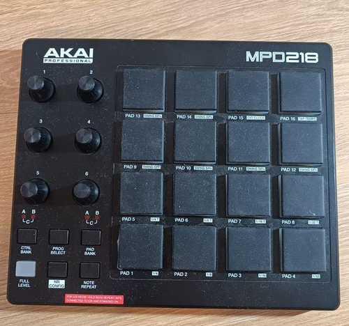 Midi клавиатура akai MPD 218