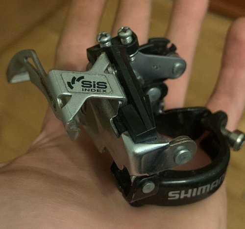 Передний переключатель shimano