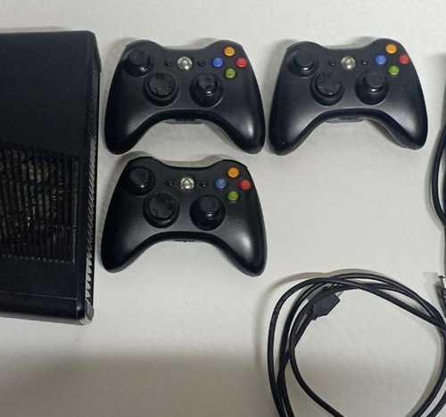 Продам Xbox 360 S (Прошивка freeboot)