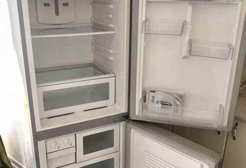 Холодильник бу самсунг No Frost