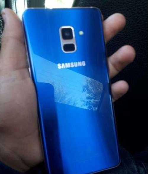 Телефон Samsung galaxy А8+
