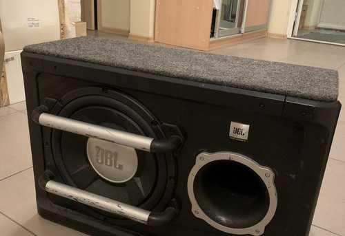 Сабвуфер JBL GTO 1214 BR с усилителем