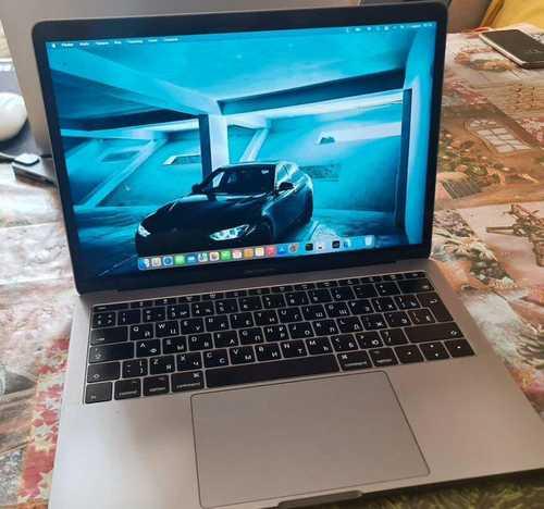 Apple macbook pro 13 2017 16 256