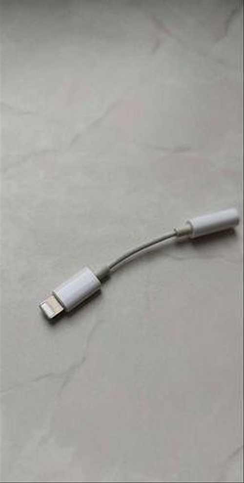 Адаптер Apple Lightning - 3.5 mm Jack, 0.1м