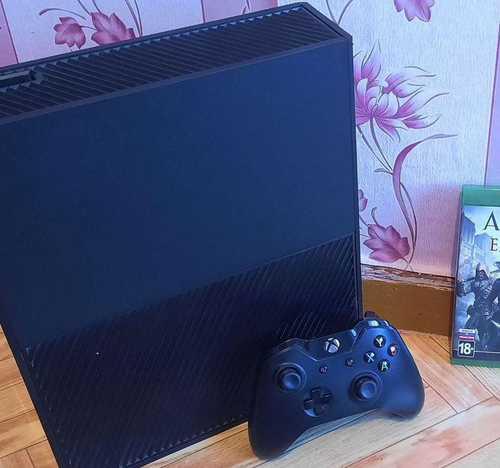 Xbox One 500Gb + 5 Игр