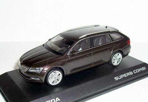 1/43 Skoda Superb B8 combi Шкода Суперб 2015 корич