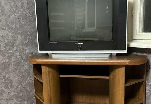 Тумба под телевизор, телевизор