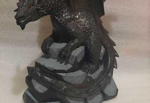 Скульптура "Дракон" из камня. Дракон из стеатита