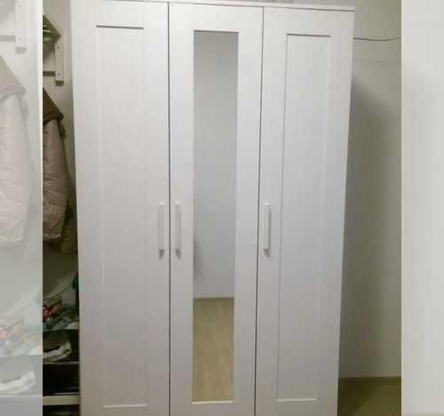 Шкаф IKEA бримнэс