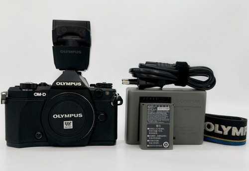 Olympus OM-D E-M5 II body