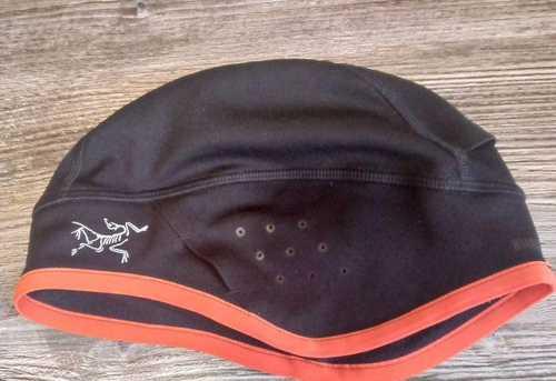 Шапка Arcteryx Windstopper