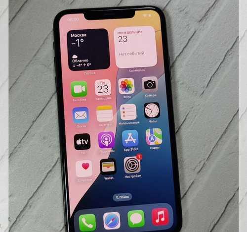 iPhone 11 Pro Max, 64 ГБ