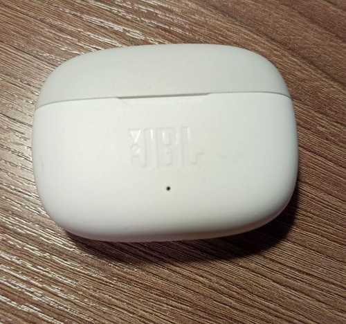 Беспроводные наушники jbl