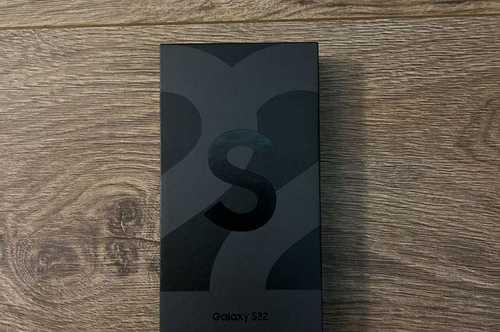 NEW. Samsung S22 8+256Gb Black S9010