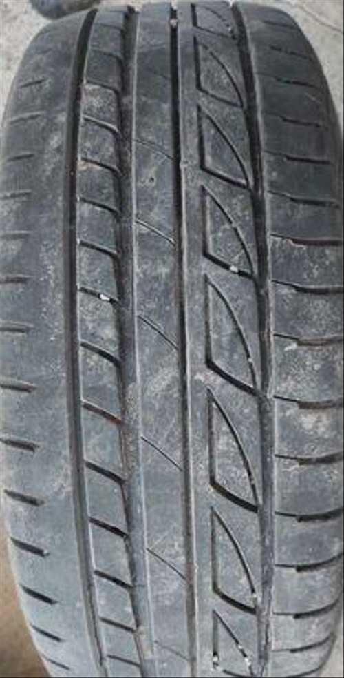 Bridgestone Playz PZ-1 215/60 R15 94H