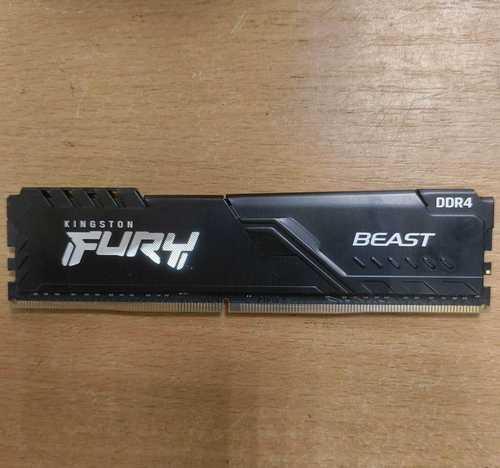 Модуль памяти DDR4 Kingston fury Beast Black 16 Гб