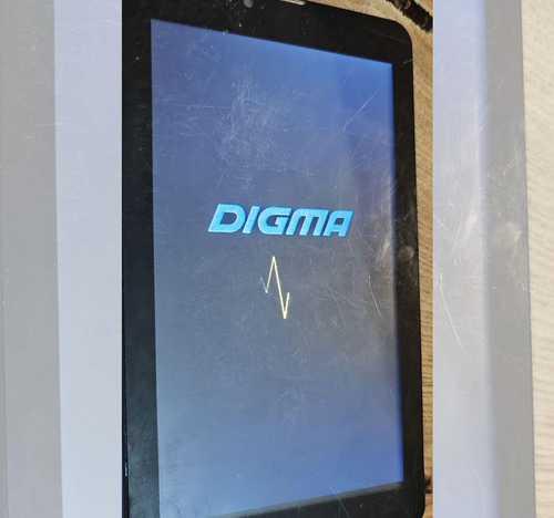 Планшет digma optima 7