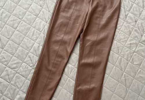 Женские брюки из экокожи 42