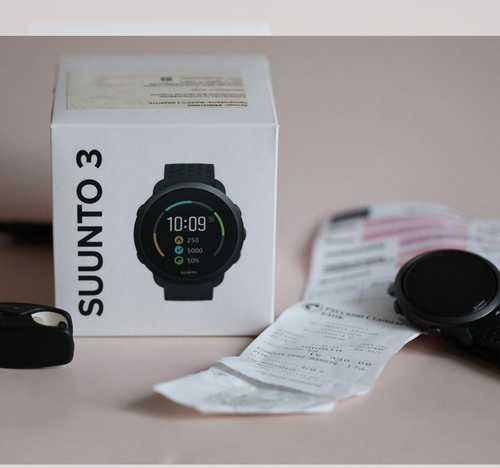 Смарт-часы suunto 3 и diesel